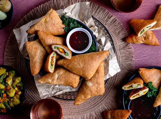 Stashcook | Easy Crescent Samosa (Indian Style Sandwiches)