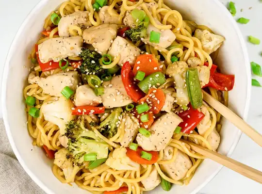 Stashcook | Chicken Chow Mein