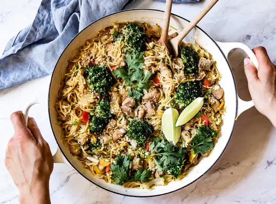 Stashcook | Chicken Lo Mein Recipe